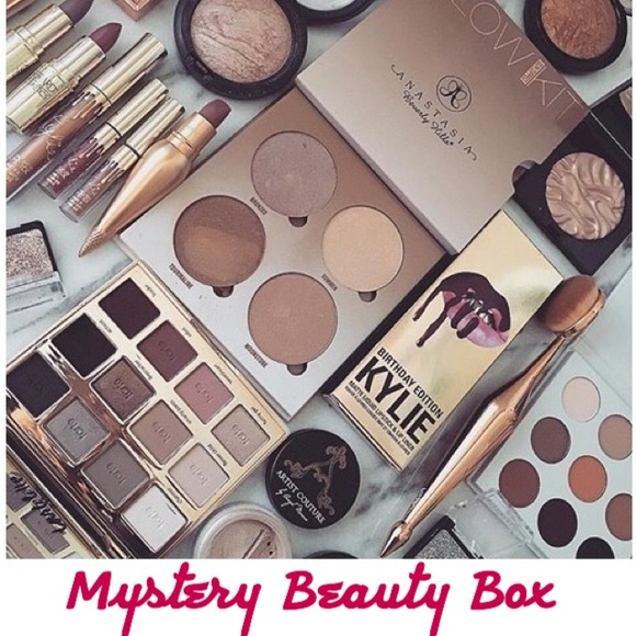 Urban Decay | Makeup | Mystery Box Beauty Bundle | Poshmark